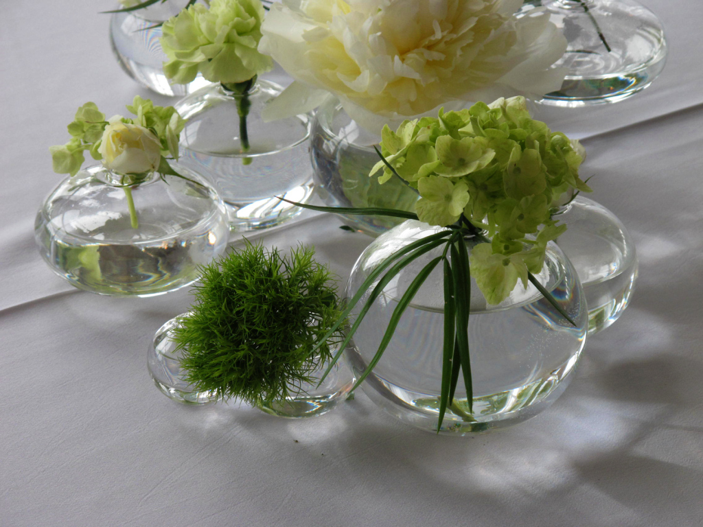 20 unique wedding giveaways ideas | Pouted.com