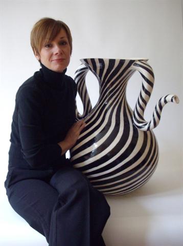 35 Designs Of Ceramic Vases For Your Home Decoration | Pouted.com