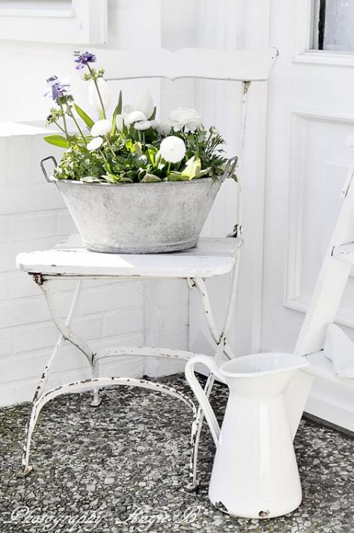 13 Impressive Rustic Garden Style With Its Attractive Elements