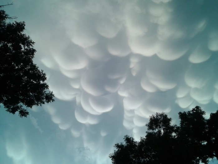 Have You Ever Seen These Stunning Clouds With Mammae?