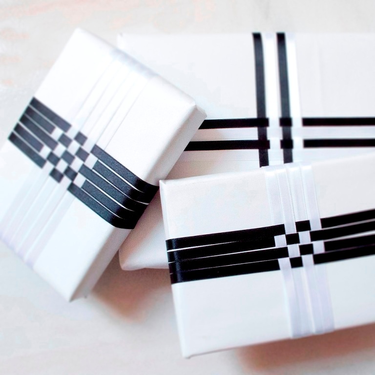 40 Creative & Unusual Gift Wrapping Ideas | Pouted.com