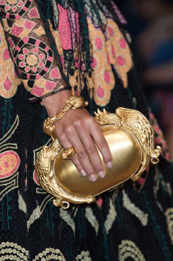 +15 Most Trendy Purses & Clutches