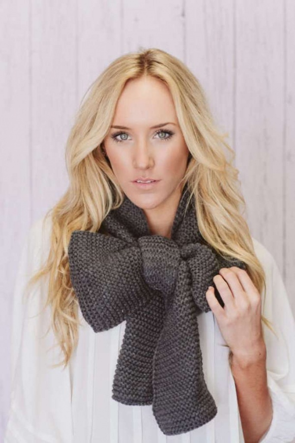 10 Elegant Scarf Trend Forecast for Fall & Winter 2023