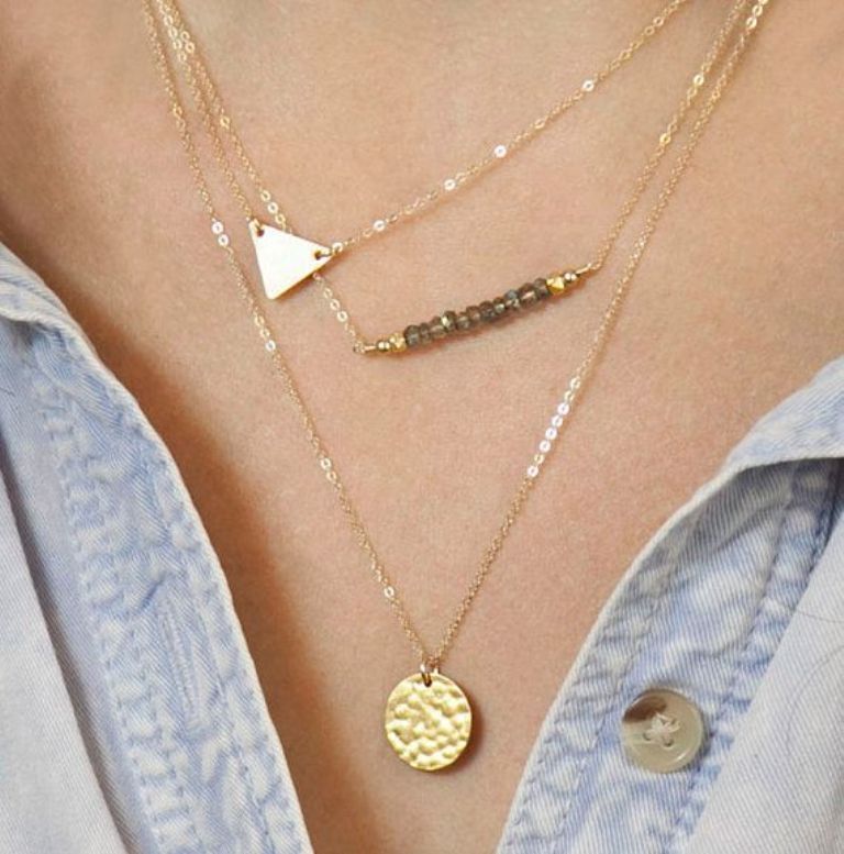 Look Fashionable by Layering Your Jewelry