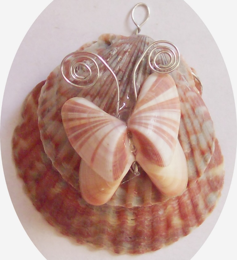 Seashell Jewelry As A Natural Gift