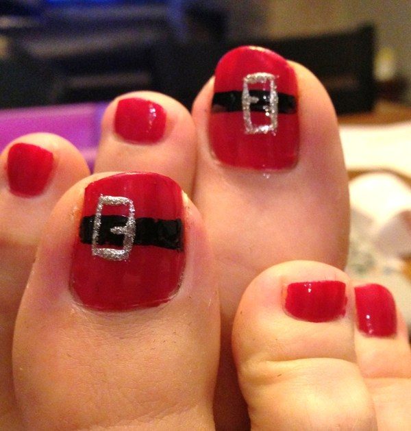 45+ Lovely Christmas Toenail Art Design Ideas 2018/2019 – Pouted Magazine