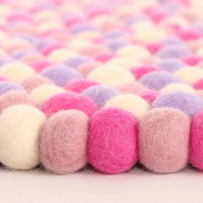 10 Creative DIY Bathroom Rugs