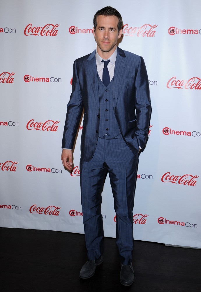 15 Male Celebrities Fashion Trends for Summer 2020 | Pouted.com