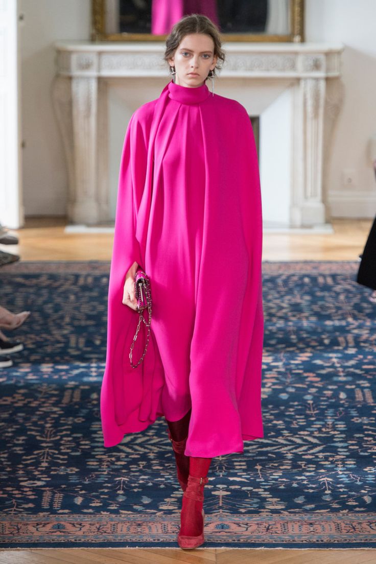 35+ Stellar European Fashions For Spring