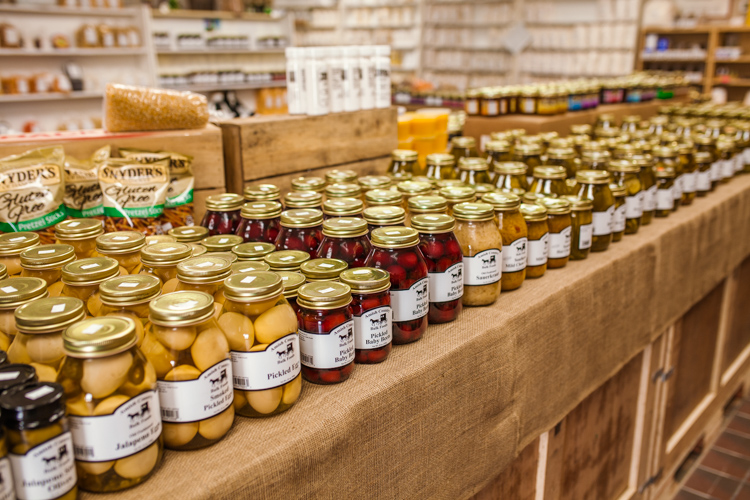 Best 10 Exclusive Amish Inspired Decor And Products To Get At Lancaster, PA