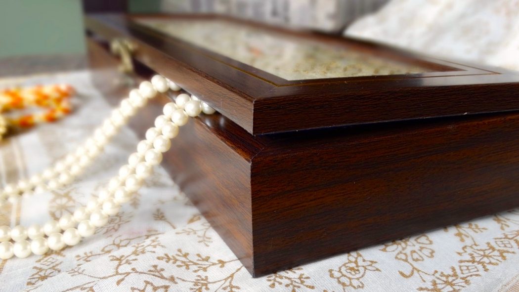 Best Jewellery Boxes to Keep Your Jewelry and Precious Gold in