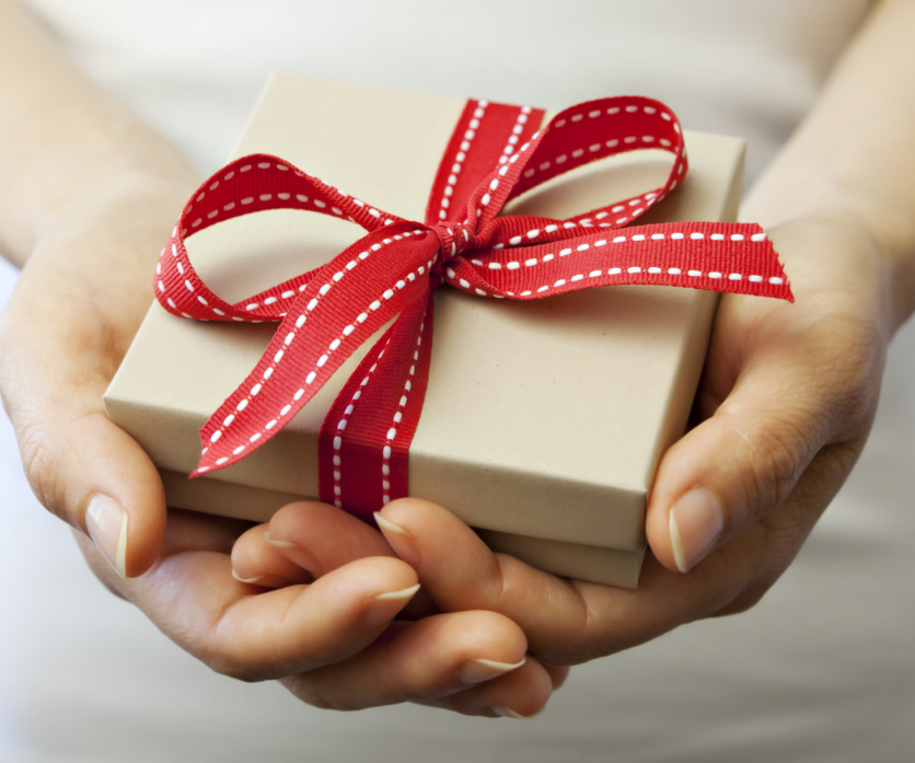 10 Branded Gifts & How They Build The Company's Reputation
