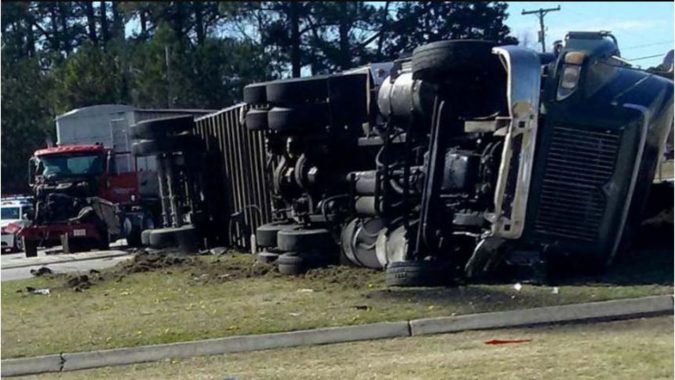 15 Frightening 18-Wheeler Accident Statistics