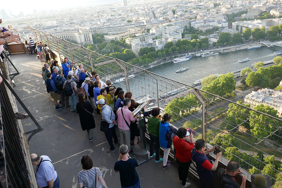 7 Things Americans Should Know Before Visiting France