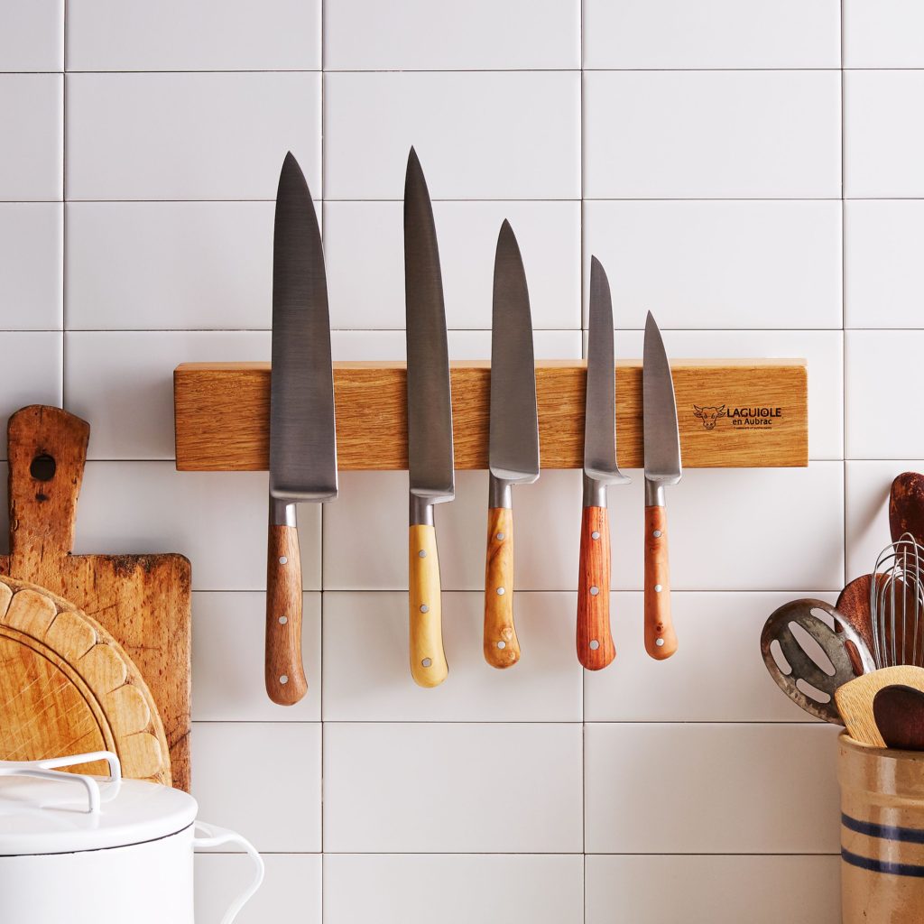 100+ Smartest Storage Ideas for Small Kitchens in 2021 | Pouted.com