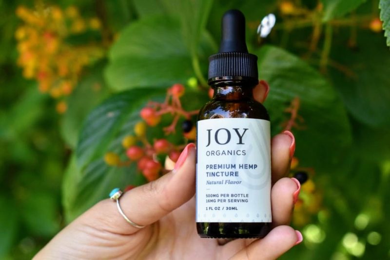 5 Best CBD Tinctures For Anxiety